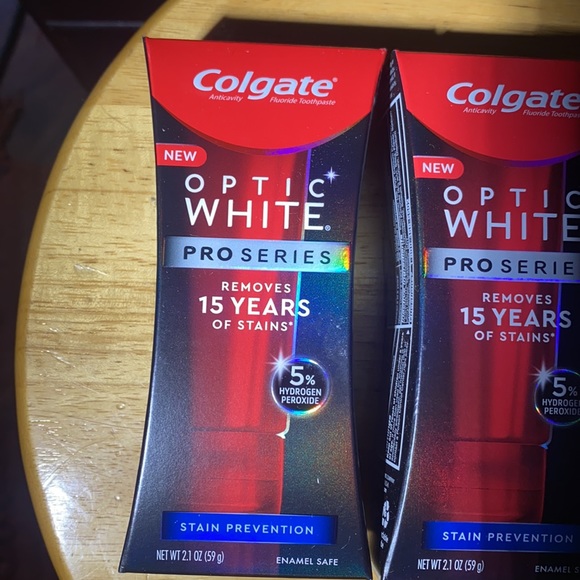 colgate | Other | Lot Of 4 Colgate Optic White Pro Series Removes 5 ...